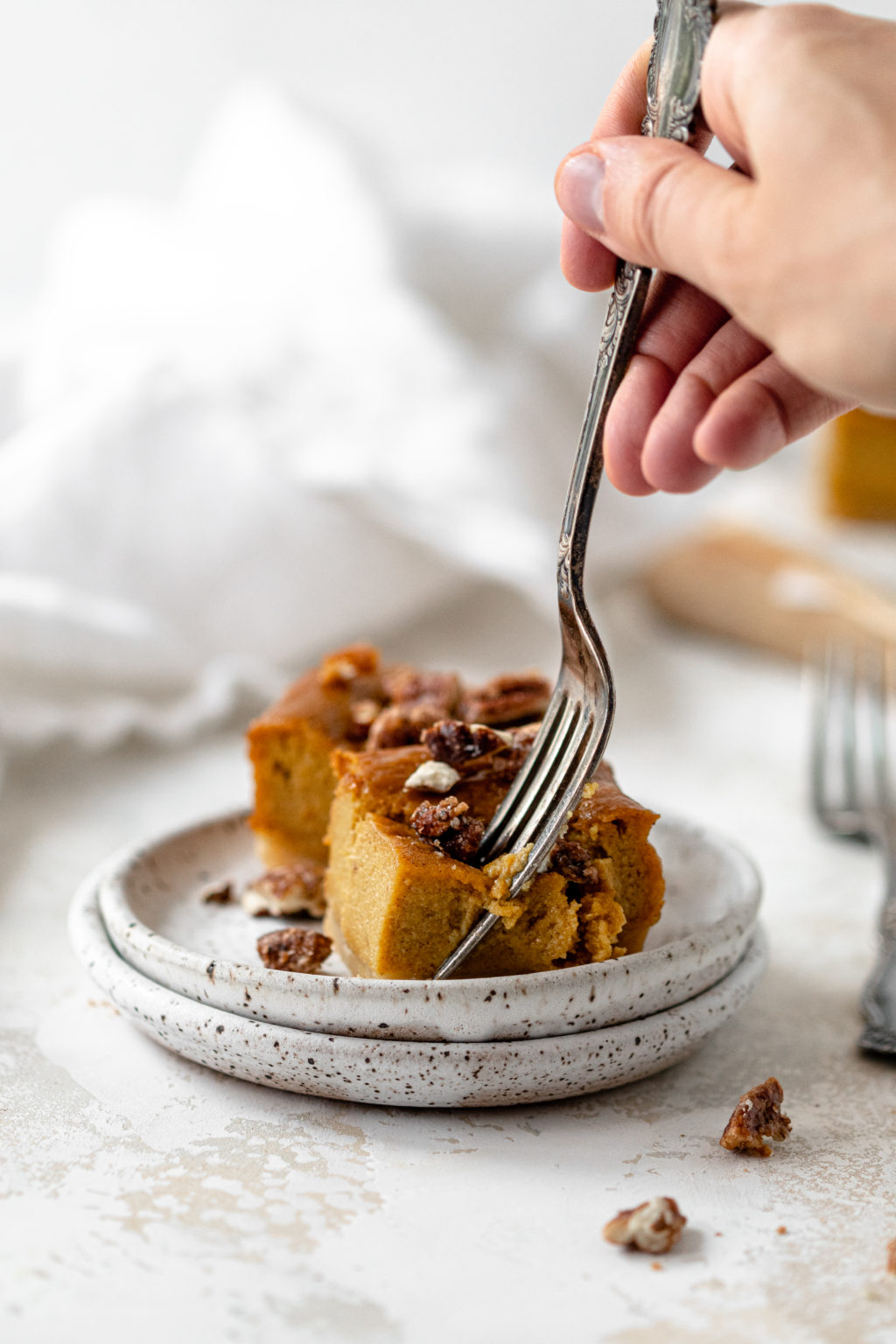 Pumpkin Pie Bars with Shortbread Crust - Simply Unbeetable